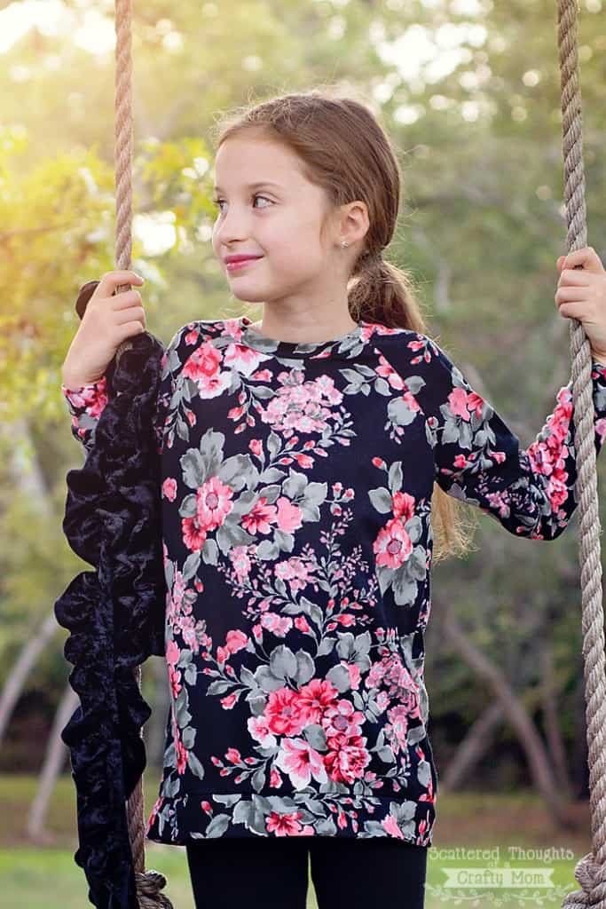 Sew an Easy Raglan Tunic (Free Raglan Top Pattern) - Scattered Thoughts ...