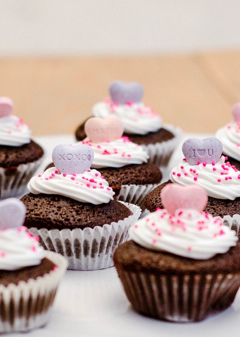Mini Conversation Heart Cupcakes - Scattered Thoughts of a Crafty Mom ...