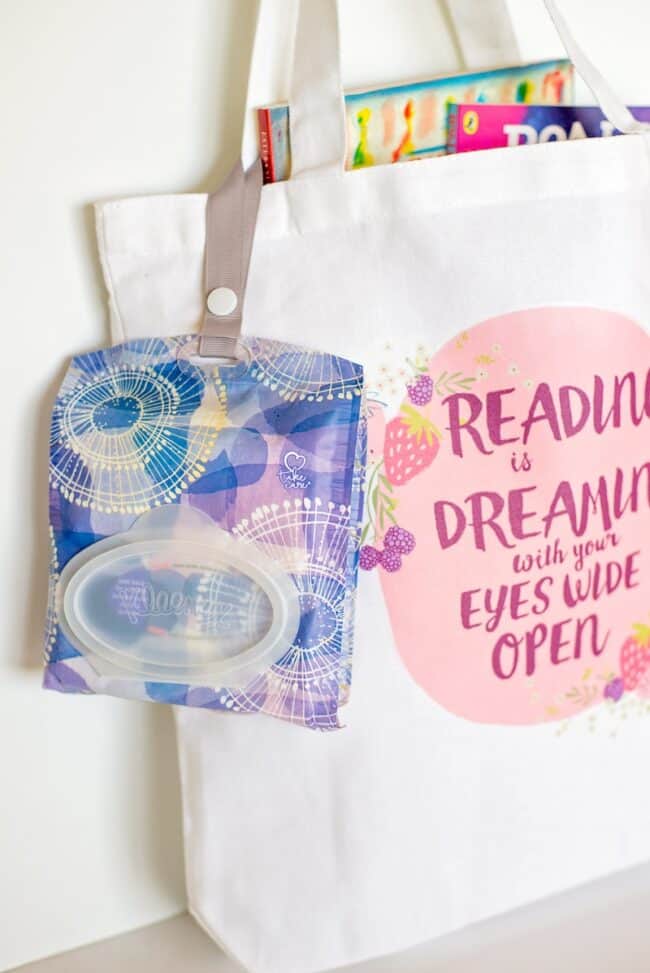 DIY Summer Reading Book Bag + free printable - Scattered Thoughts of a ...