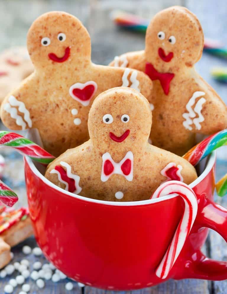 Host a Christmas Cookie Exchange: Free Party Printables & 35 Cookie ...