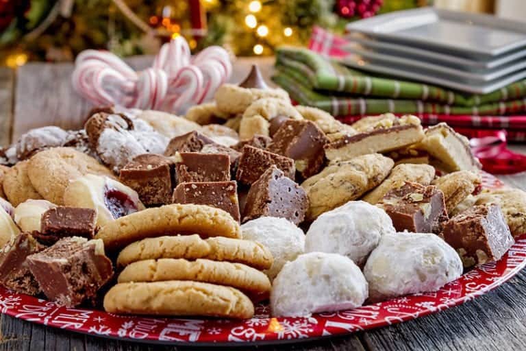 Host a Christmas Cookie Exchange: Free Party Printables & 35 Cookie ...