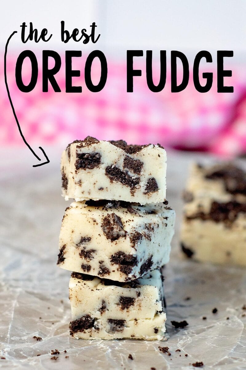 The BEST Oreo Fudge Recipe - make it in 10 minutes!