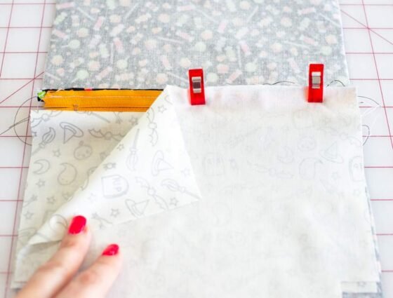 How to Sew A Zipper Pouch: Easy Step By Step Guide For Beginners (free ...