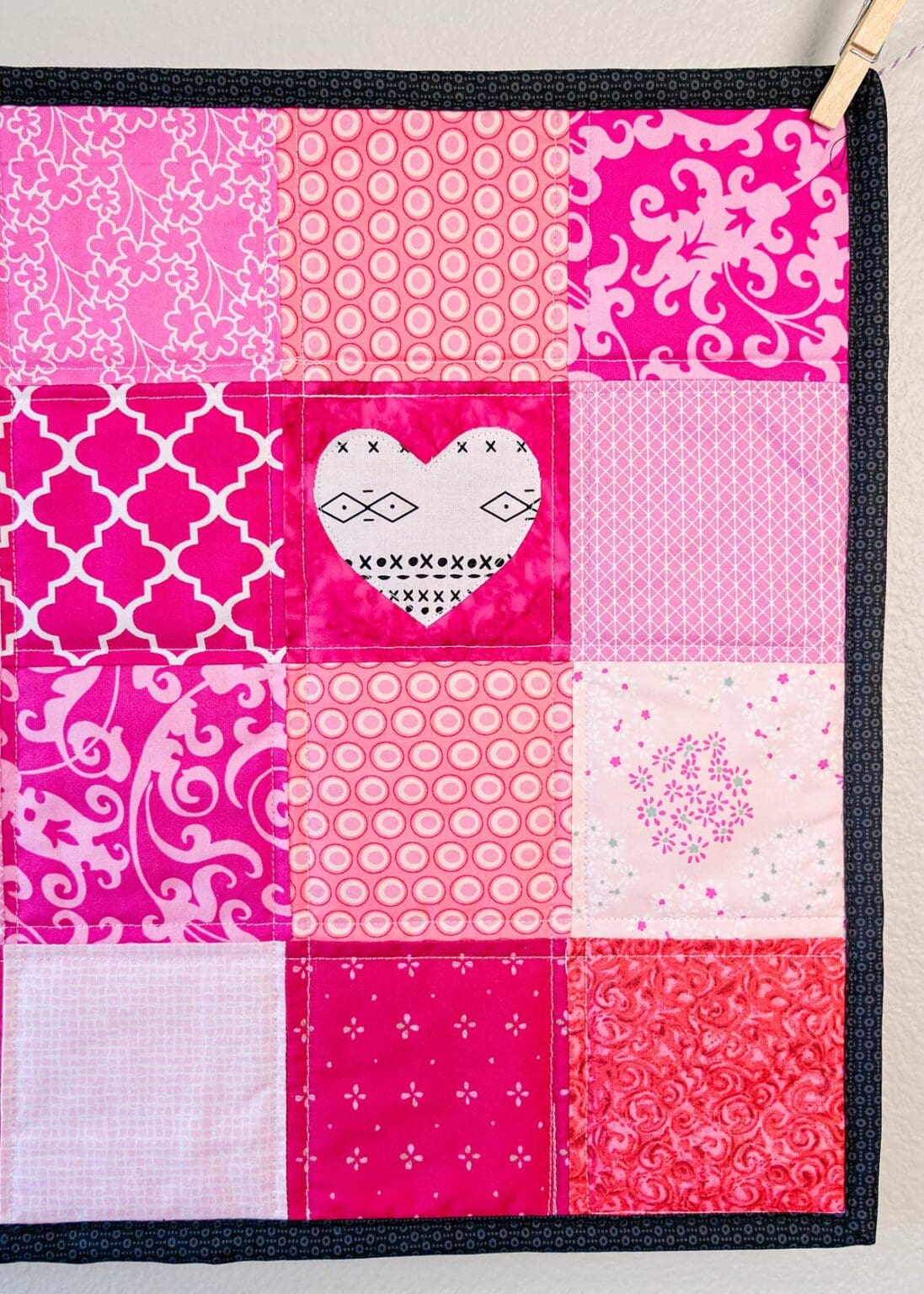 Easy Valentine's Day Mini Quilt Pattern - Scattered Thoughts of a ...