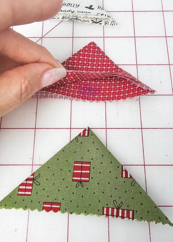 Easy Fabric Christmas Tree Ornaments - Scattered Thoughts of a Crafty ...